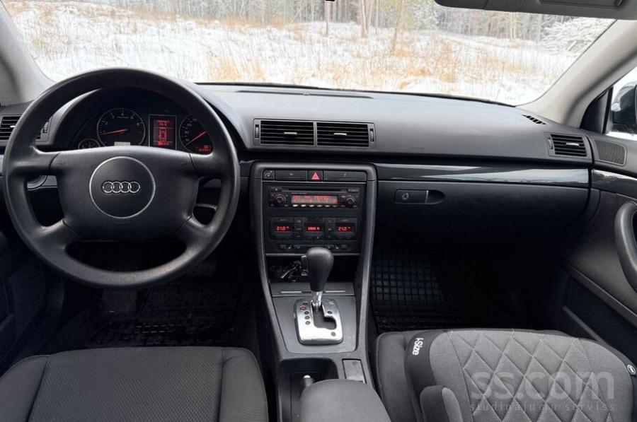 Melns Audi A4 2002 Kuldīga, ar dzinēja tilpumu 2.00 L un nobraukumu 303 tūkst. km par 1359 €, foto 7 vietnē AUTOMOTO.COM.LV