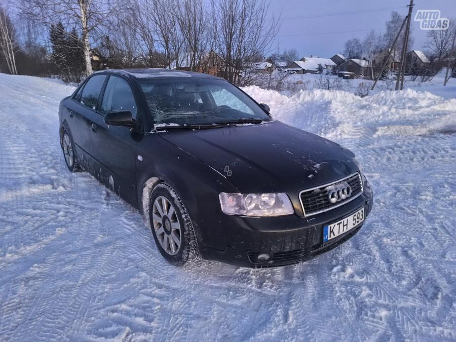 Melns Audi A4 2002 Ignalina, ar dzinēja tilpumu 1.90 L un nobraukumu 450 tūkst. km par 750 €, foto 1 vietnē AUTOMOTO.COM.LV
