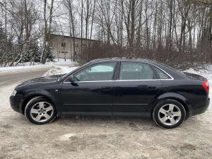 Melns Audi A4 2002 Alīta, ar dzinēja tilpumu 1.98 L un nobraukumu 290 tūkst. km par 1300 €, foto 4 vietnē AUTOMOTO.COM.LV