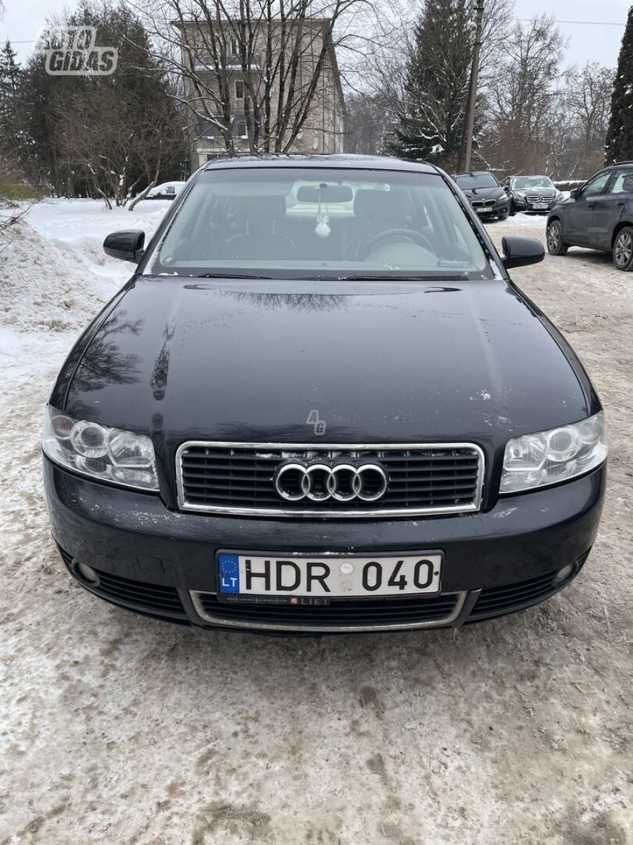 Melns Audi A4 2002 Alīta, ar dzinēja tilpumu 2.00 L un nobraukumu 290 tūkst. km par 1300 €, foto 2 vietnē AUTOMOTO.COM.LV