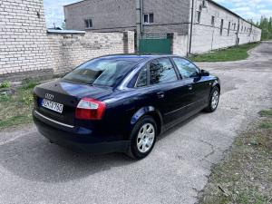 Melns Audi A4 2002 Daugavpils, ar dzinēja tilpumu 1.90 L un nobraukumu 279 tūkst. km par 1999 €, foto 4 vietnē AUTOMOTO.COM.LV