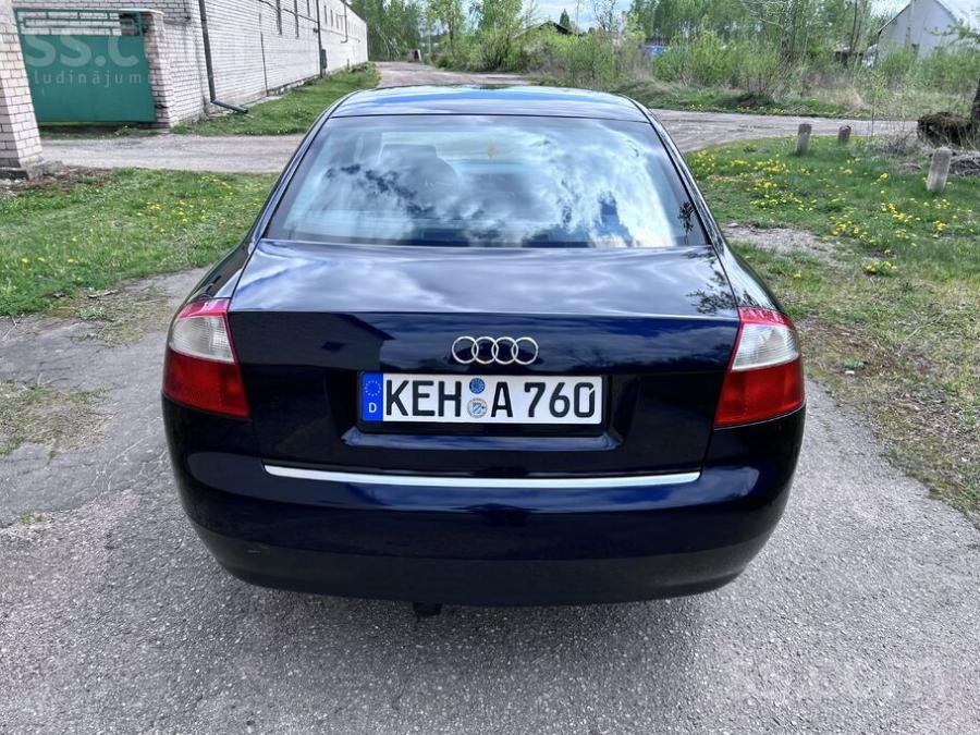 Melns Audi A4 2002 Daugavpils, ar dzinēja tilpumu 1.90 L un nobraukumu 279 tūkst. km par 1999 €, foto 7 vietnē AUTOMOTO.COM.LV