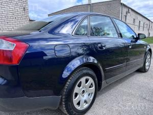 Melns Audi A4 2002 Daugavpils, ar dzinēja tilpumu 1.90 L un nobraukumu 279 tūkst. km par 1999 €, foto 10 vietnē AUTOMOTO.COM.LV
