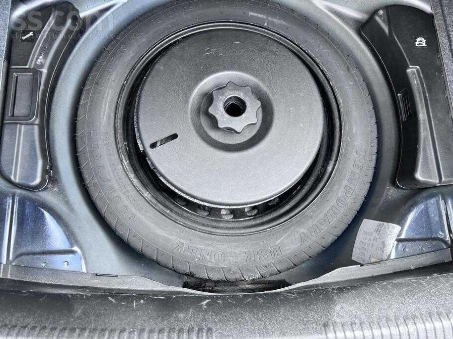 Melns Audi A4 2002 Daugavpils, ar dzinēja tilpumu 1.90 L un nobraukumu 279 tūkst. km par 1999 €, foto 21 vietnē AUTOMOTO.COM.LV
