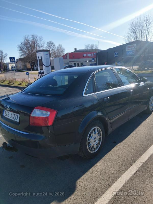 Черный Ауди А4 2002 в Таллин, объемом двигателя 1.90 л и пробегом 0 тыс. км за 900 €, фото 4 на AUTOMOTO.COM.LV