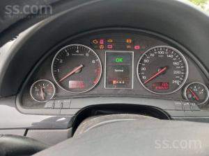 Black Audi A4 2002 in Riga, with an engine capacity of 2.00 L and mileage of 271 thousand km for 1100 €, photo 6 on AUTOMOTO.COM.LV