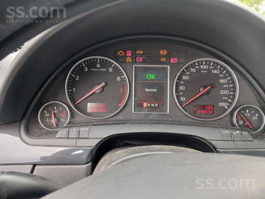 Black Audi A4 2002 in Riga, with an engine capacity of 2.00 L and mileage of 271 thousand km for 1100 €, photo 6 on AUTOMOTO.COM.LV