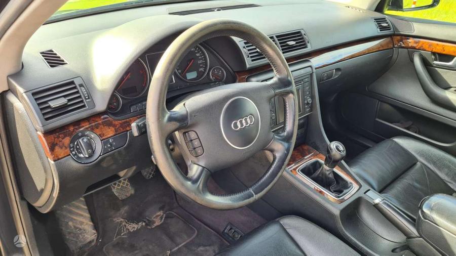 Melns Audi A4 2002 Palanga, ar dzinēja tilpumu 1.90 L un nobraukumu 340 tūkst. km par 1800 €, foto 12 vietnē AUTOMOTO.COM.LV