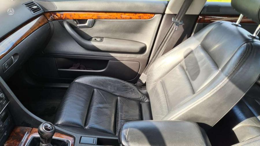 Melns Audi A4 2002 Palanga, ar dzinēja tilpumu 1.90 L un nobraukumu 340 tūkst. km par 1800 €, foto 13 vietnē AUTOMOTO.COM.LV