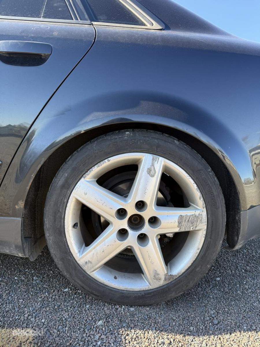 Melns Audi A4 2002 Kohtla-Jerve, ar dzinēja tilpumu 0.00 L un nobraukumu 280 tūkst. km par 2000 €, foto 15 vietnē AUTOMOTO.COM.LV