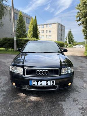 Melns Audi A4 2002 Viļņa, ar dzinēja tilpumu 1.90 L un nobraukumu 371 tūkst. km par 1350 €, foto  vietnē AUTOMOTO.COM.LV