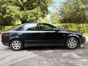 Black Audi A4 2002 in Vilnius, with an engine capacity of 1.90 L and mileage of 371 thousand km for 1350 €, photo 5 on AUTOMOTO.COM.LV