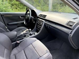 Black Audi A4 2002 in Vilnius, with an engine capacity of 1.90 L and mileage of 371 thousand km for 1350 €, photo 9 on AUTOMOTO.COM.LV
