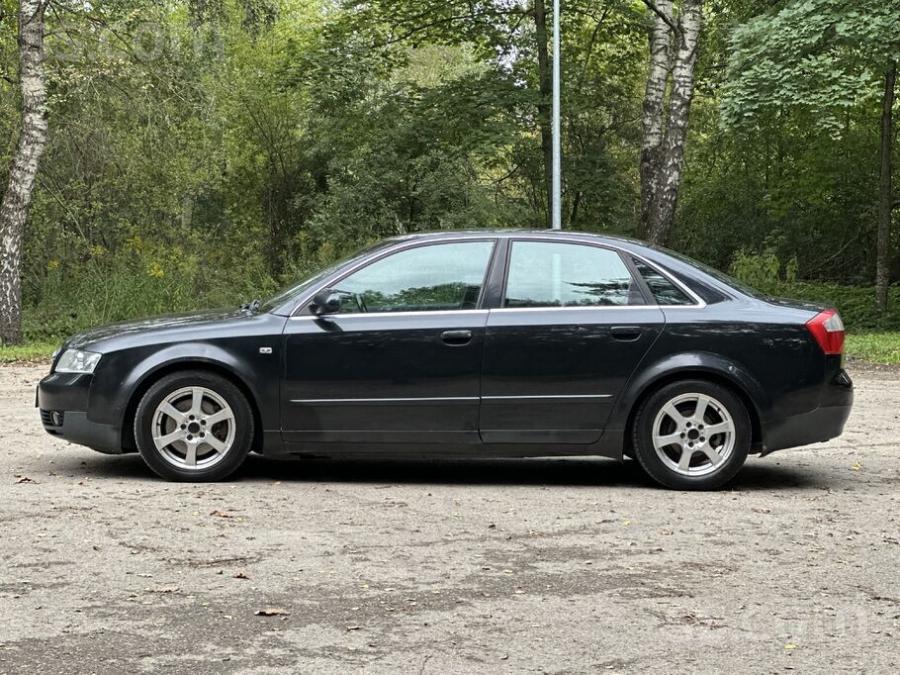 Melns Audi A4 2002 Rīga, ar dzinēja tilpumu 2.50 L un nobraukumu 0 tūkst. km par 1390 €, foto 5 vietnē AUTOMOTO.COM.LV