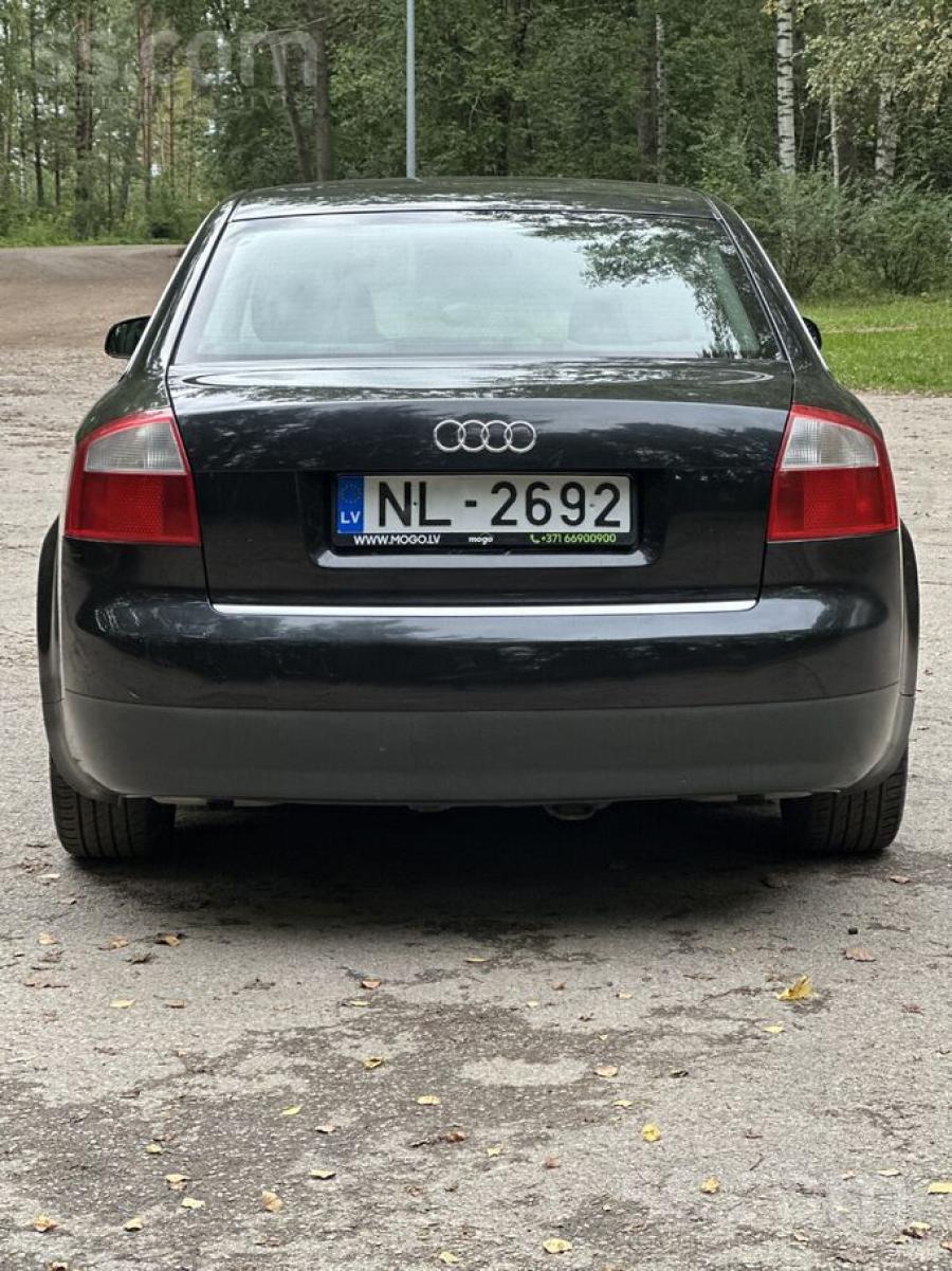 Melns Audi A4 2002 Rīga, ar dzinēja tilpumu 2.50 L un nobraukumu 0 tūkst. km par 1390 €, foto 9 vietnē AUTOMOTO.COM.LV
