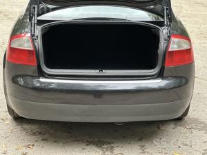 Melns Audi A4 2002 Rīga, ar dzinēja tilpumu 2.50 L un nobraukumu 0 tūkst. km par 1390 €, foto 17 vietnē AUTOMOTO.COM.LV