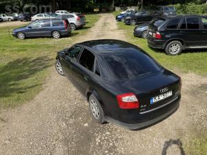Black Audi A4 2003 in Riga, with an engine capacity of 1.90 L and mileage of 335 thousand km for 1500 €, photo 9 on AUTOMOTO.COM.LV