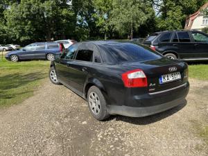Black Audi A4 2003 in Riga, with an engine capacity of 1.90 L and mileage of 335 thousand km for 1500 €, photo 10 on AUTOMOTO.COM.LV