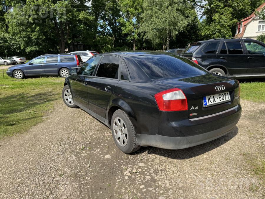 Black Audi A4 2003 in Riga, with an engine capacity of 1.90 L and mileage of 335 thousand km for 1500 €, photo 10 on AUTOMOTO.COM.LV