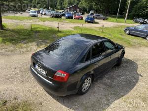 Black Audi A4 2003 in Riga, with an engine capacity of 1.90 L and mileage of 335 thousand km for 1500 €, photo 14 on AUTOMOTO.COM.LV
