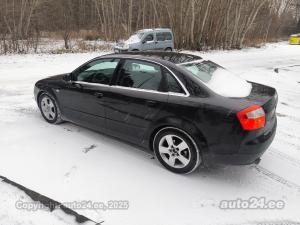 Melns Audi A4 2003 Tallina, ar dzinēja tilpumu 2.00 L un nobraukumu 210 tūkst. km par 1990 €, foto 3 vietnē AUTOMOTO.COM.LV