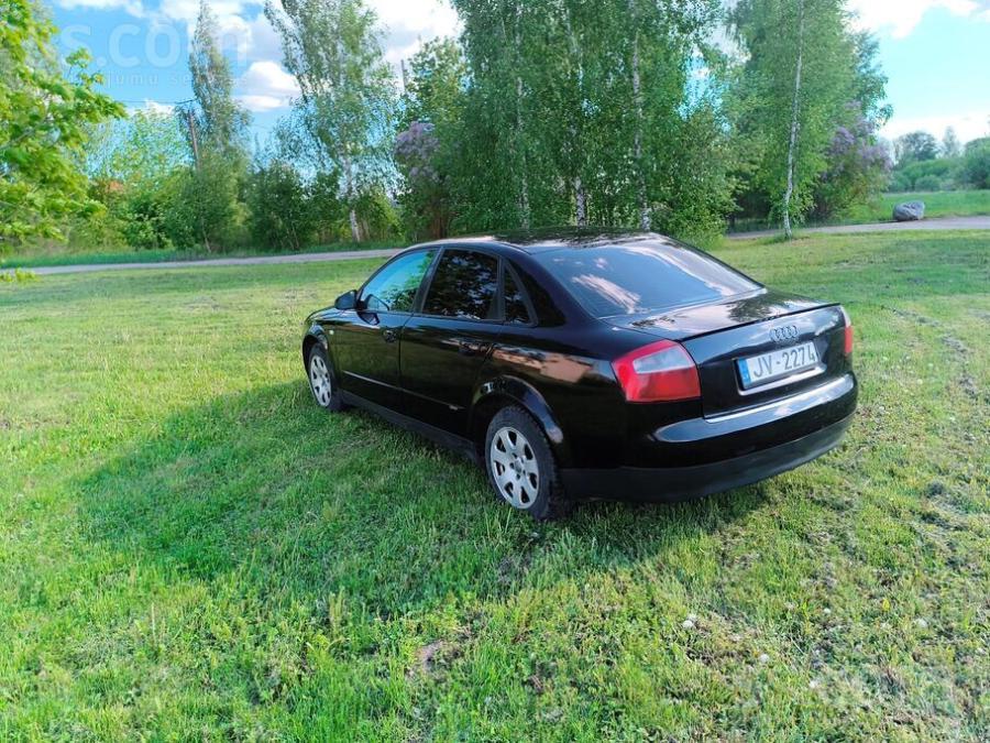 Melns Audi A4 2003 Jelgava, ar dzinēja tilpumu 1.90 L un nobraukumu 369 tūkst. km par 2000 €, foto 8 vietnē AUTOMOTO.COM.LV
