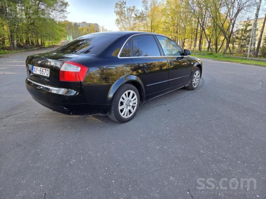 Черный Ауди А4 2003 в Юрмала, объемом двигателя 1.90 л и пробегом 386 тыс. км за 500 €, фото 4 на AUTOMOTO.COM.LV