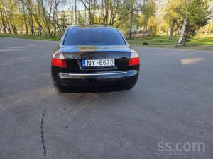 Черный Ауди А4 2003 в Юрмала, объемом двигателя 1.90 л и пробегом 386 тыс. км за 500 €, фото 5 на AUTOMOTO.COM.LV