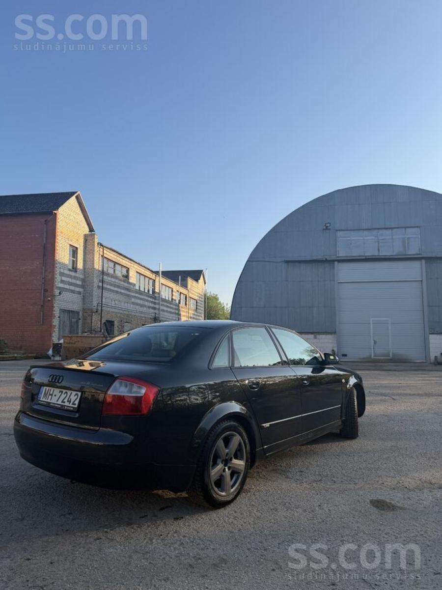 Melns Audi A4 2003 Liepāja, ar dzinēja tilpumu 1.90 L un nobraukumu 313 tūkst. km par 2350 €, foto 8 vietnē AUTOMOTO.COM.LV