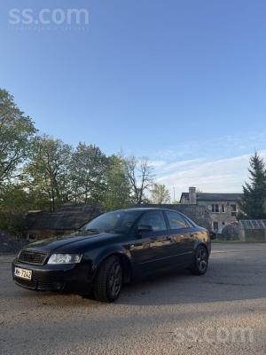 Melns Audi A4 2003 Liepāja, ar dzinēja tilpumu 1.90 L un nobraukumu 313 tūkst. km par 2350 €, foto 10 vietnē AUTOMOTO.COM.LV
