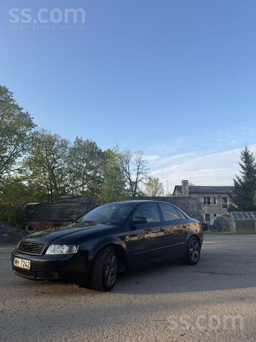 Melns Audi A4 2003 Liepāja, ar dzinēja tilpumu 1.90 L un nobraukumu 313 tūkst. km par 2350 €, foto 10 vietnē AUTOMOTO.COM.LV
