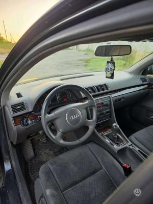 Melns Audi A4 2003 Viļņa, ar dzinēja tilpumu 2.00 L un nobraukumu 430 tūkst. km par 999 €, foto 7 vietnē AUTOMOTO.COM.LV