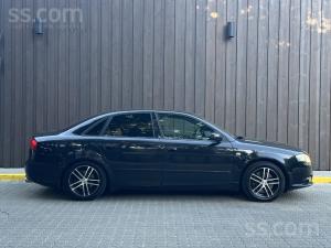 Black Audi A4 2004 in Riga, with an engine capacity of 2.00 L and mileage of 276 thousand km for 2490 €, photo 9 on AUTOMOTO.COM.LV