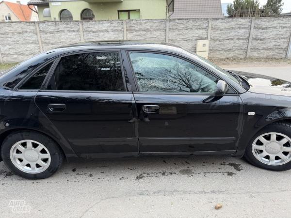 Melns Audi A4 2004 Kauņa, ar dzinēja tilpumu 1.60 L un nobraukumu 343 tūkst. km par 1750 €, foto 4 vietnē AUTOMOTO.COM.LV