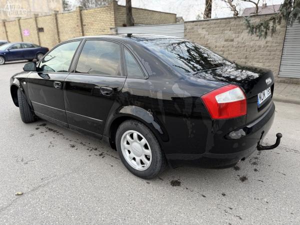 Melns Audi A4 2004 Kauņa, ar dzinēja tilpumu 1.60 L un nobraukumu 343 tūkst. km par 1750 €, foto 7 vietnē AUTOMOTO.COM.LV