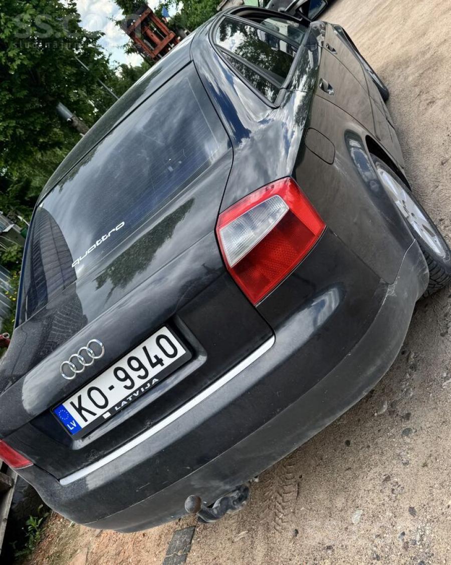 Черный Ауди А4 2004 в Цесис, объемом двигателя 2.50 л и пробегом 349 тыс. км за 2250 €, фото 4 на AUTOMOTO.COM.LV