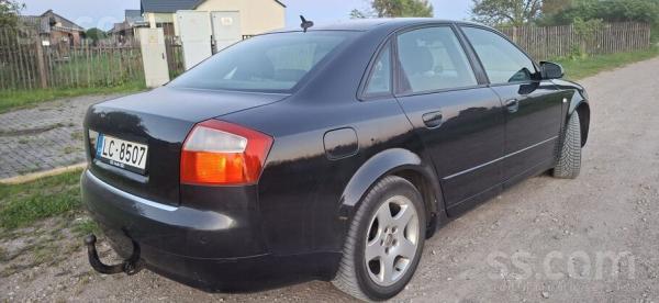 Black Audi A4 2004 in Daugavpils, with an engine capacity of 1.90 L and mileage of 400 thousand km for 1600 €, photo 7 on AUTOMOTO.COM.LV