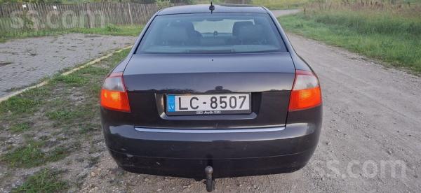 Black Audi A4 2004 in Daugavpils, with an engine capacity of 1.90 L and mileage of 400 thousand km for 1600 €, photo 8 on AUTOMOTO.COM.LV