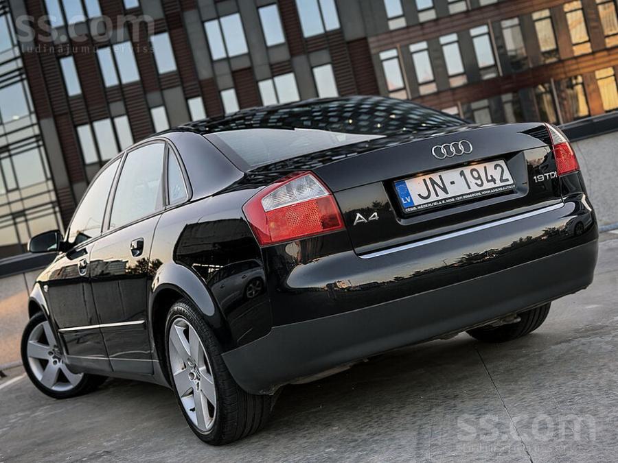 Black Audi A4 2004 in Riga, with an engine capacity of 1.90 L and mileage of 351 thousand km for 1790 €, photo 4 on AUTOMOTO.COM.LV