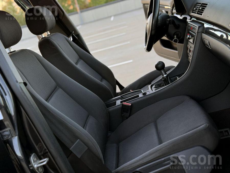 Black Audi A4 2004 in Riga, with an engine capacity of 1.90 L and mileage of 351 thousand km for 1790 €, photo 13 on AUTOMOTO.COM.LV