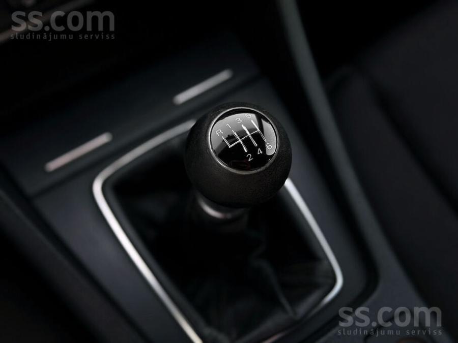 Black Audi A4 2004 in Riga, with an engine capacity of 1.90 L and mileage of 351 thousand km for 1790 €, photo 18 on AUTOMOTO.COM.LV