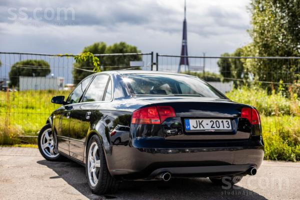 Melns Audi A4 2004 Rīga, ar dzinēja tilpumu 3.00 L un nobraukumu 312 tūkst. km par 3790 €, foto 6 vietnē AUTOMOTO.COM.LV