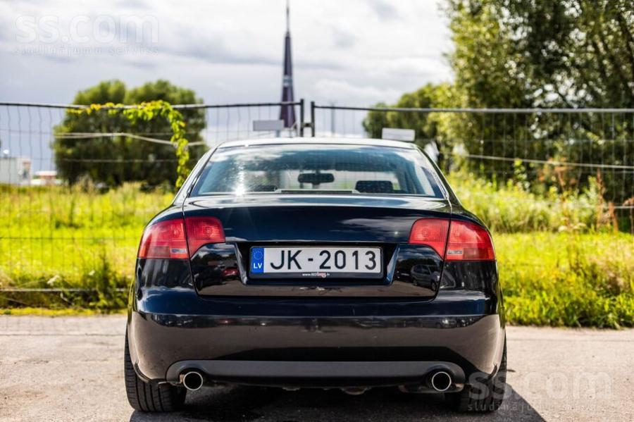 Melns Audi A4 2004 Rīga, ar dzinēja tilpumu 3.00 L un nobraukumu 312 tūkst. km par 3790 €, foto 9 vietnē AUTOMOTO.COM.LV