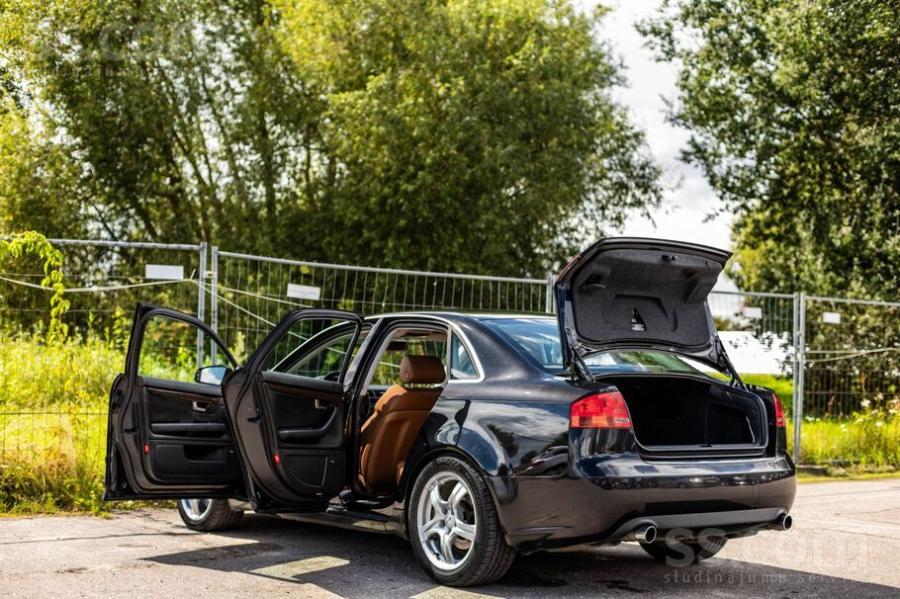 Melns Audi A4 2004 Rīga, ar dzinēja tilpumu 3.00 L un nobraukumu 312 tūkst. km par 3790 €, foto 10 vietnē AUTOMOTO.COM.LV