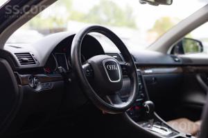 Melns Audi A4 2004 Rīga, ar dzinēja tilpumu 3.00 L un nobraukumu 312 tūkst. km par 3790 €, foto 14 vietnē AUTOMOTO.COM.LV