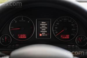 Melns Audi A4 2004 Rīga, ar dzinēja tilpumu 3.00 L un nobraukumu 312 tūkst. km par 3790 €, foto 18 vietnē AUTOMOTO.COM.LV