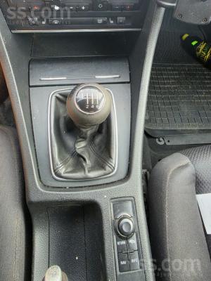 Black Audi A4 2004 in Daugavpils, with an engine capacity of 2.50 L and mileage of 339 thousand km for 1250 €, photo 8 on AUTOMOTO.COM.LV