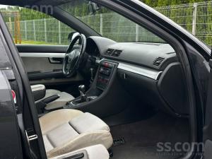Melns Audi A4 2004 Jelgava, ar dzinēja tilpumu 1.90 L un nobraukumu 0 tūkst. km par 1750 €, foto 12 vietnē AUTOMOTO.COM.LV