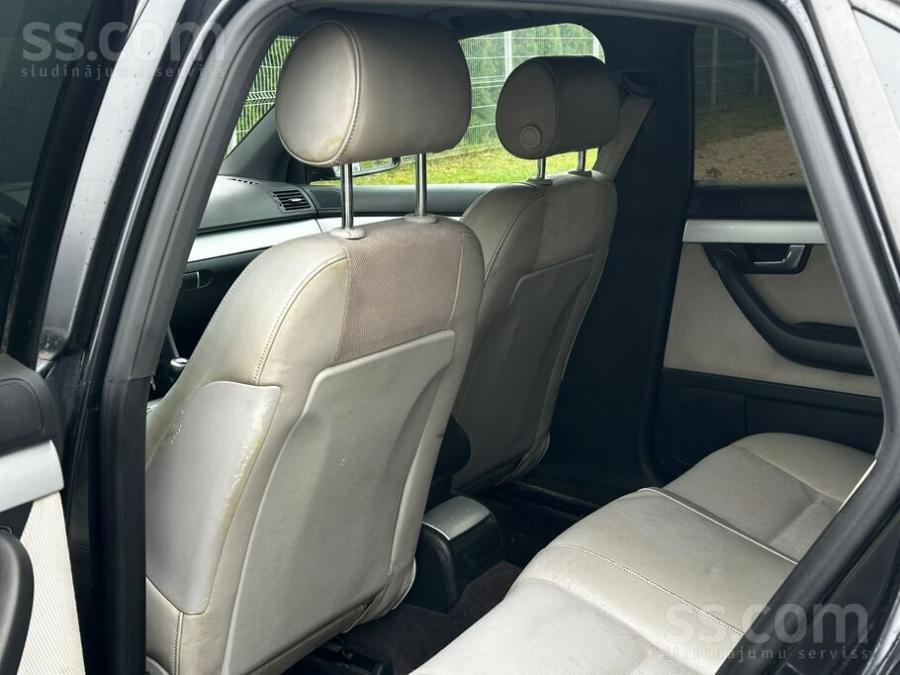 Melns Audi A4 2004 Jelgava, ar dzinēja tilpumu 1.90 L un nobraukumu 0 tūkst. km par 1750 €, foto 17 vietnē AUTOMOTO.COM.LV