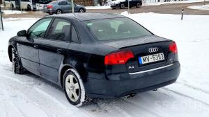 Black Audi A4 2005 in Cesis, with an engine capacity of 1.90 L and mileage of 311 thousand km for 2500 €, photo 8 on AUTOMOTO.COM.LV